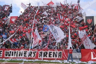 Les Ultras, totems et baston - Le Desk