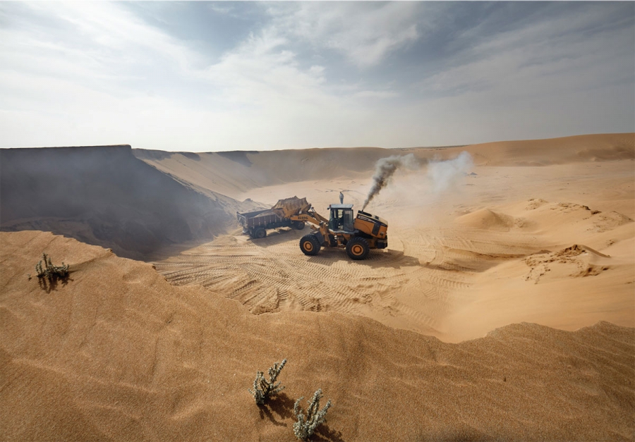 A Kénitra, l'extraction de sable précipite l'agonie de la plage de ...