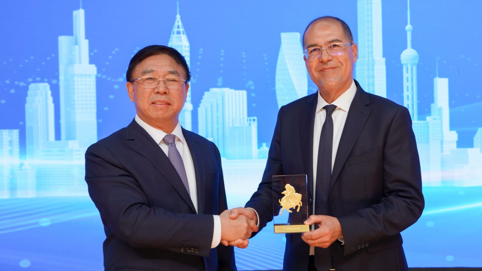 Gigafactory de Kenitra: le groupe CDG investira 3,15 MMDH dans Gotion ...
